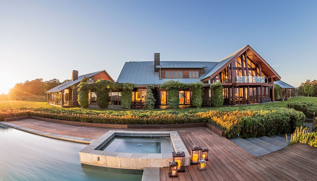 Hotels & Accommodation | Last Minute Hotel Deals | helloworld Travel